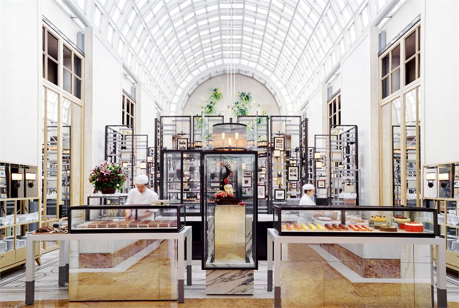 Colony - The Ritz-Carlton, - Restaurant Reviews, Bookings, Menus, Phone ...